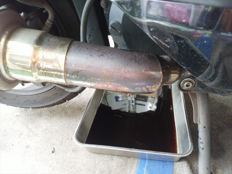 Bikeshop-icu | ホンダ MF08 フォルツァZかな？メンテナンス作業 でもって鈴鹿NGK杯生きて帰ってきました。今日は朝から入院の検査・・・・